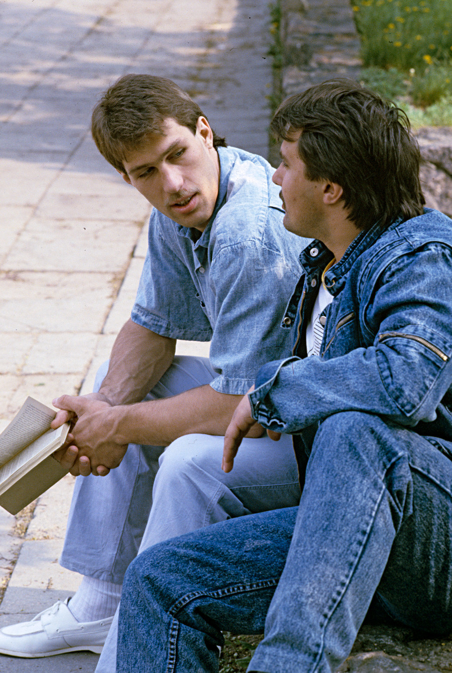 6 iconic symbols of perestroika that are no longer with us - Russia Beyond