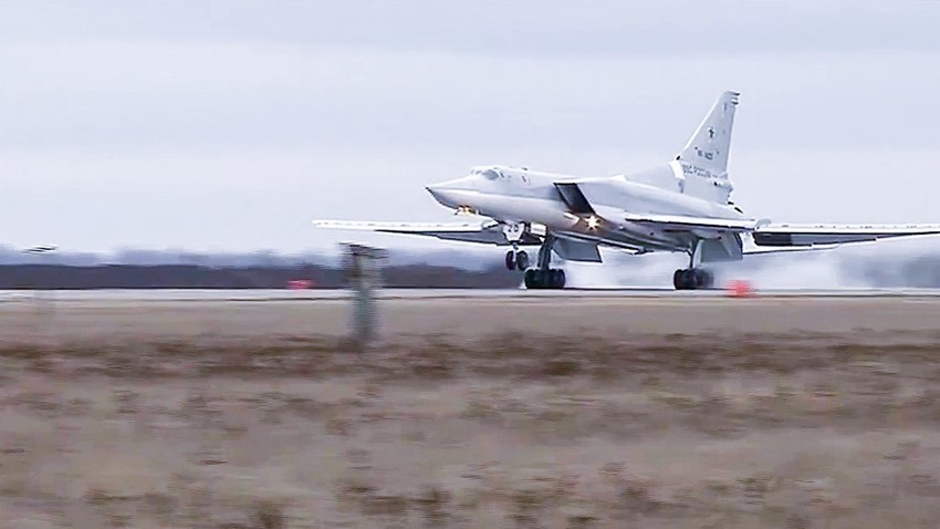 Usodne ruske manevrirne rakete H-101/H-102 za posodobljeno strateško ...