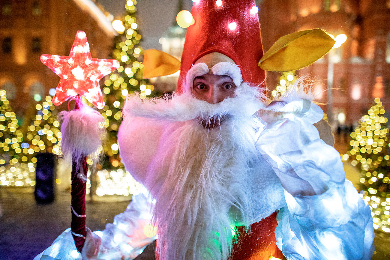 Las calles de Moscú se llenan de luces para celebrar Navidad y Año ...