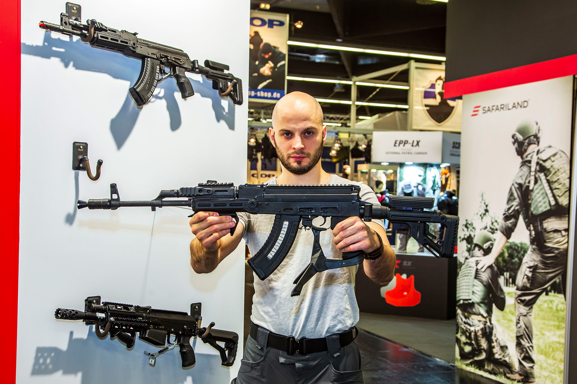 Estas son las versiones más recientes del famoso rifle AK creadas por ...