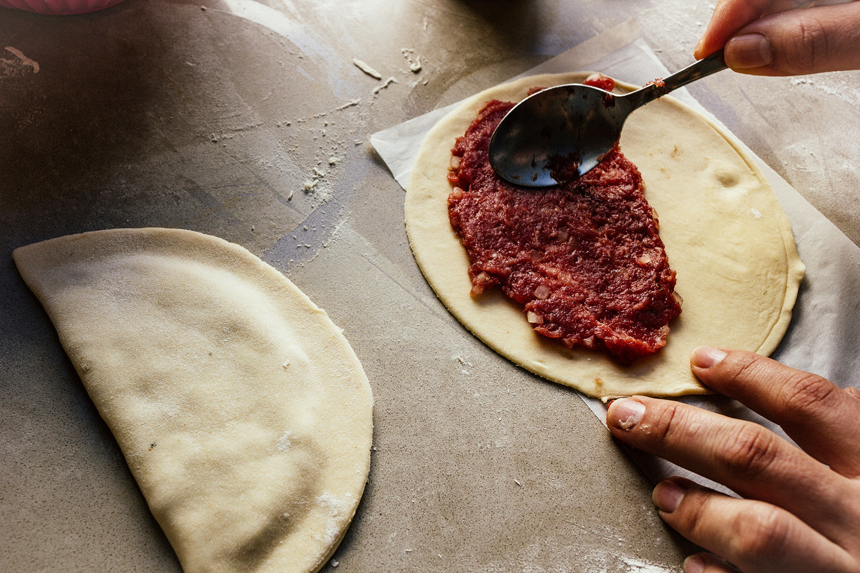 Tcheburek, o quitute soviético que fazia a fila valer a pena; aprenda ...