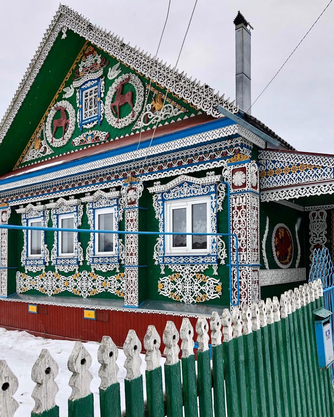 Fairytale houses in Russian villages (PHOTOS) - Russia Beyond