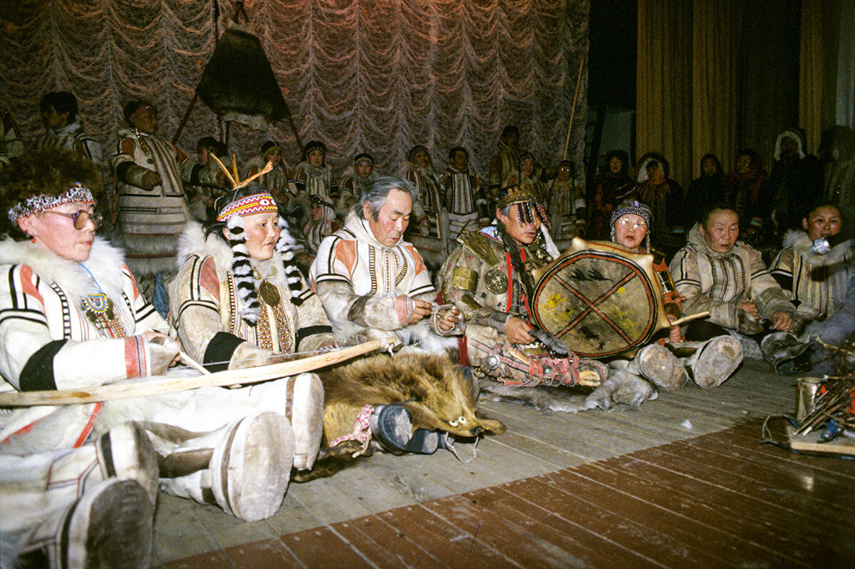 Quali popolazioni indigene vivono nell’Artico russo? - Russia Beyond ...