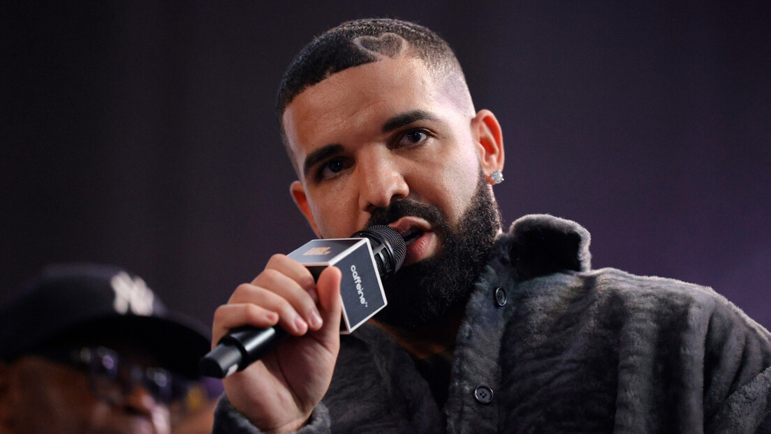 Drejk naručio dijamantsku ogrlicu u čast bivšim devojkama: po dijamant ...