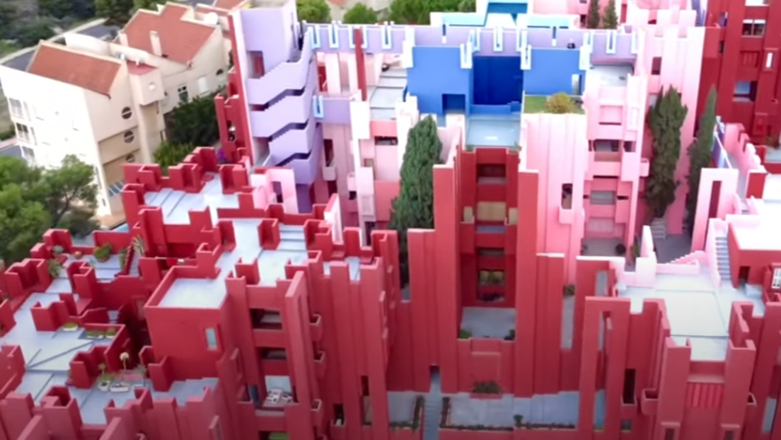 Zgrada u Španiji koja vas transportuje u "Skvid gejm" postaje hotel ...