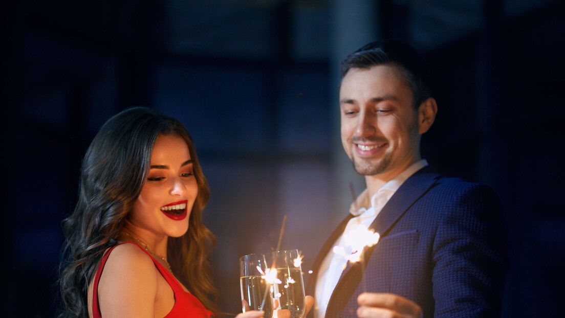 Како правилно пожелети новогодишње жеље — RT Balkan